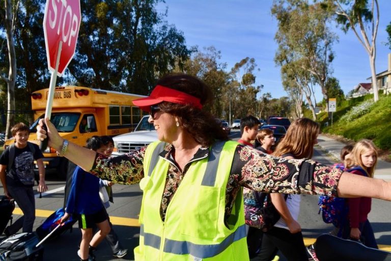 Crossing Guards for Elementary Schools | ACMS